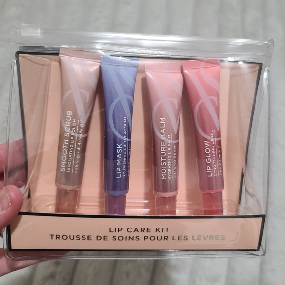 Victoria's Secret | Makeup | New Victorias Secret Lip Care Kit Set ...